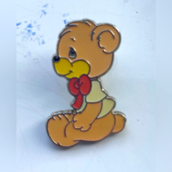 Disney | Accessories | Disney Vintage Baby Duffy Disney Teddy Bear Pin ...